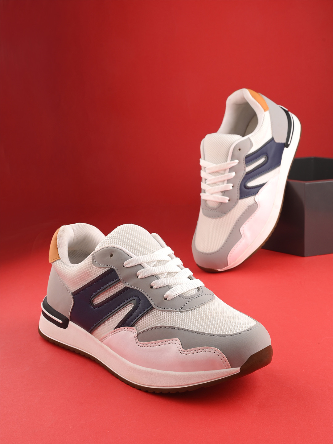 Buy Mast & Harbour Women White & Grey Colourblocked Moisture Wicking ...