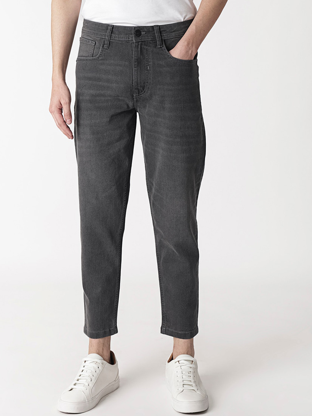 Buy RARE RABBIT Men Sam Carrot Fit Jeans - Jeans for Men 24808716 | Myntra