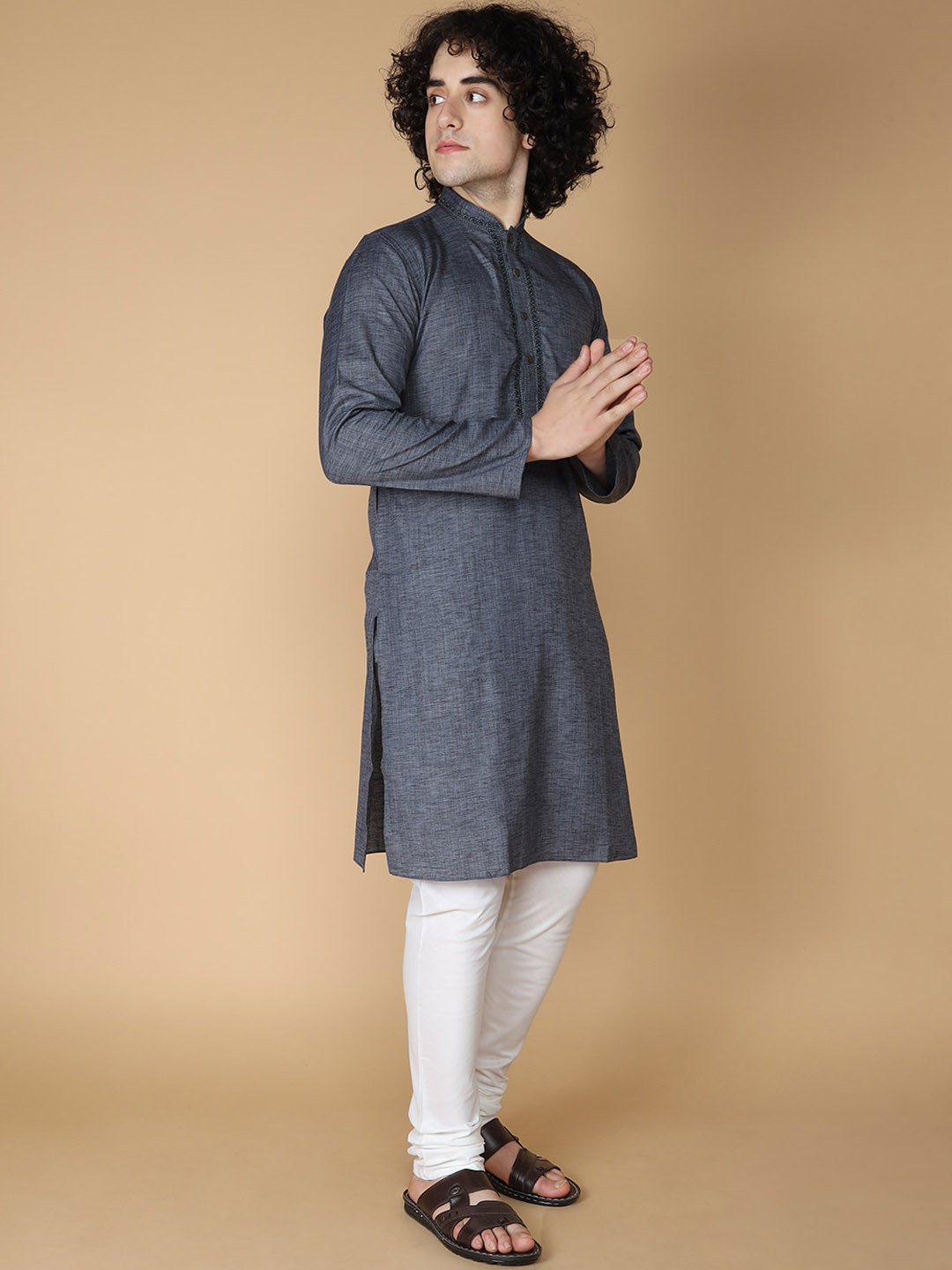 Buy Sultan The King Of Kurta Mandarin Collar Thread Work Detail ...