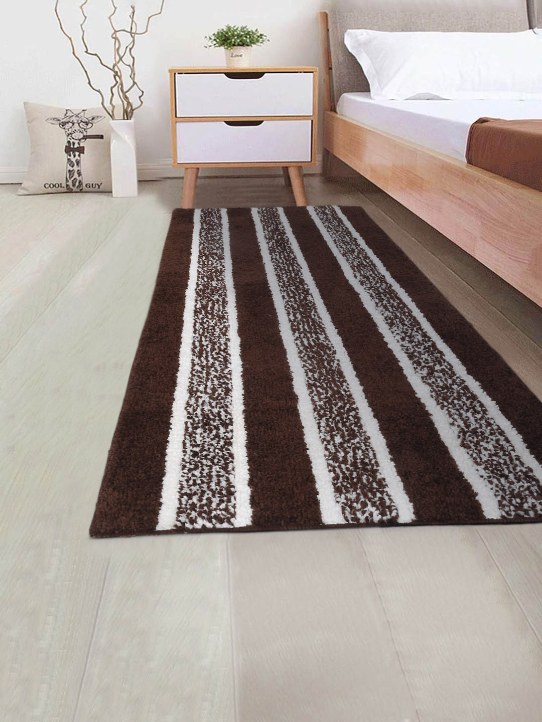 Buy DREAM WEAVERZ Brown & White Hand Tufted Bed Side Runner - Runners ...