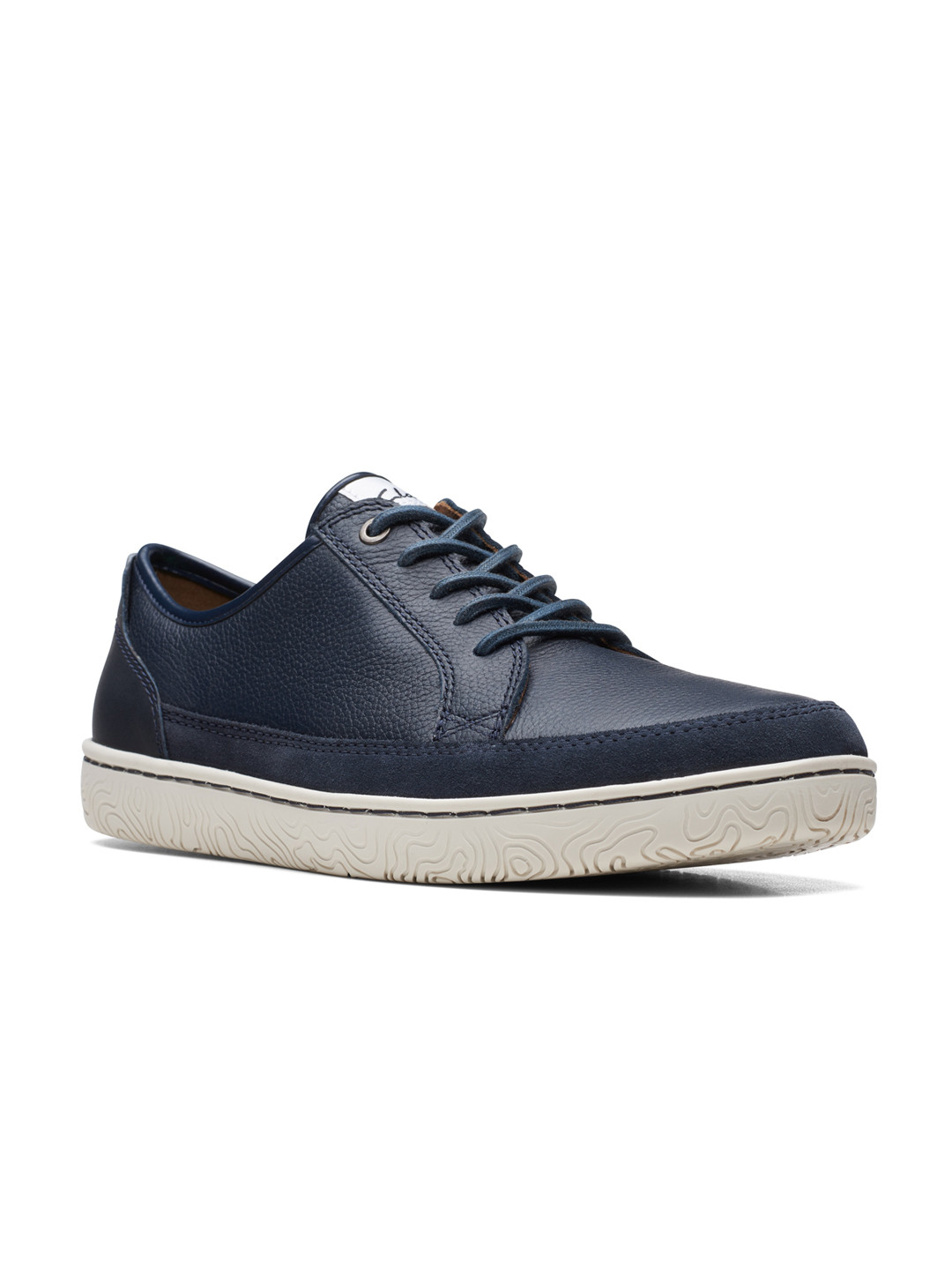 Buy Clarks Men Textured Leather Comfort Insole Contrast Sole Sneakers ...