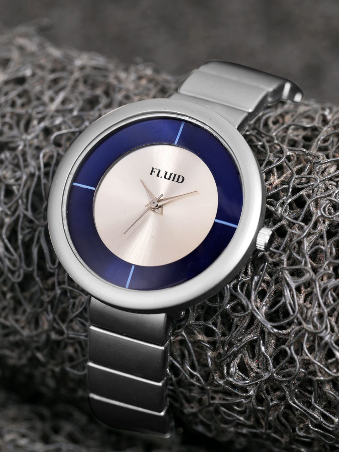 Buy FLUID Women Analogue Watch FLWatch23 004 SL02 - Watches for Women ...