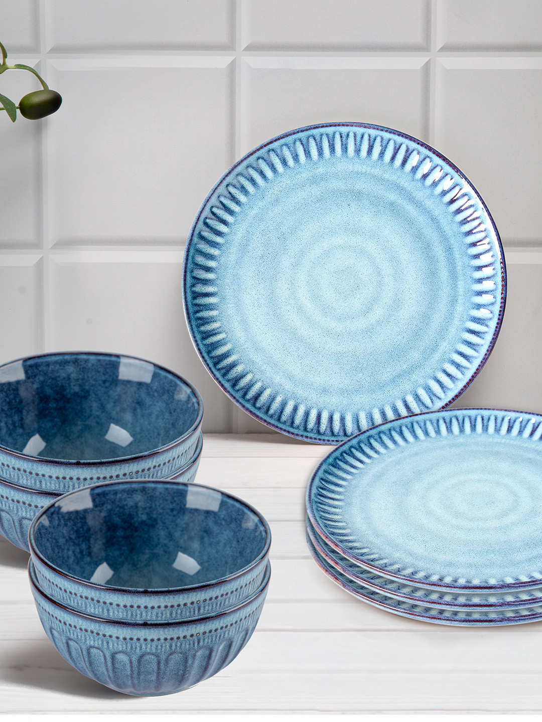 Buy Anko Blue 8 Pieces Stoneware Glossy Dinner Set - Dinner Set for ...