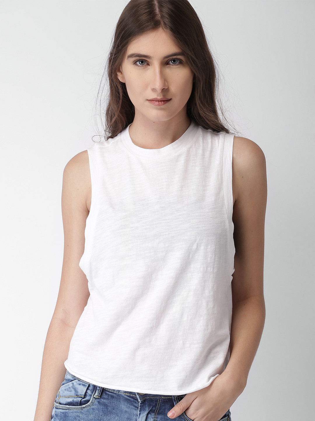 Buy FOREVER 21 Women White Solid Tank Top - Tops for Women 2497145 | Myntra