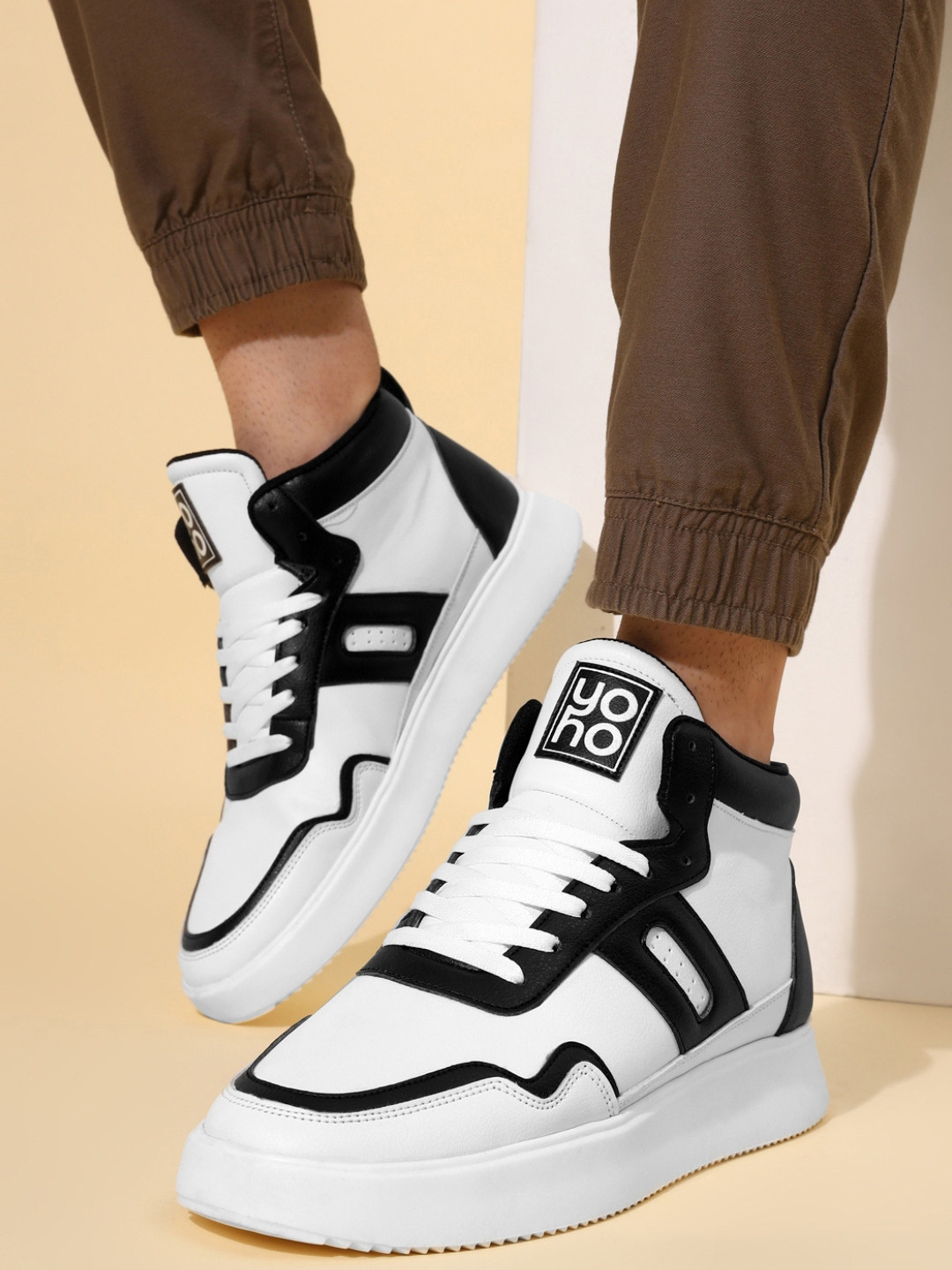 Buy Yoho Men Mid Top Colourblocked Lightweight Memory Foam Insole ...