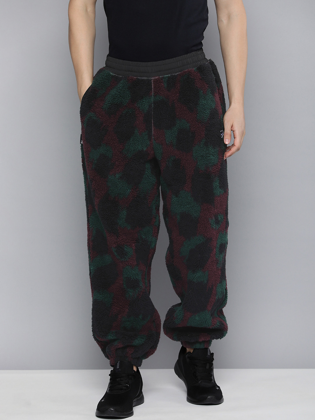 Buy Puma Men Mid Rise Relaxed Fit Sherpa Track Pant - Track Pants for ...