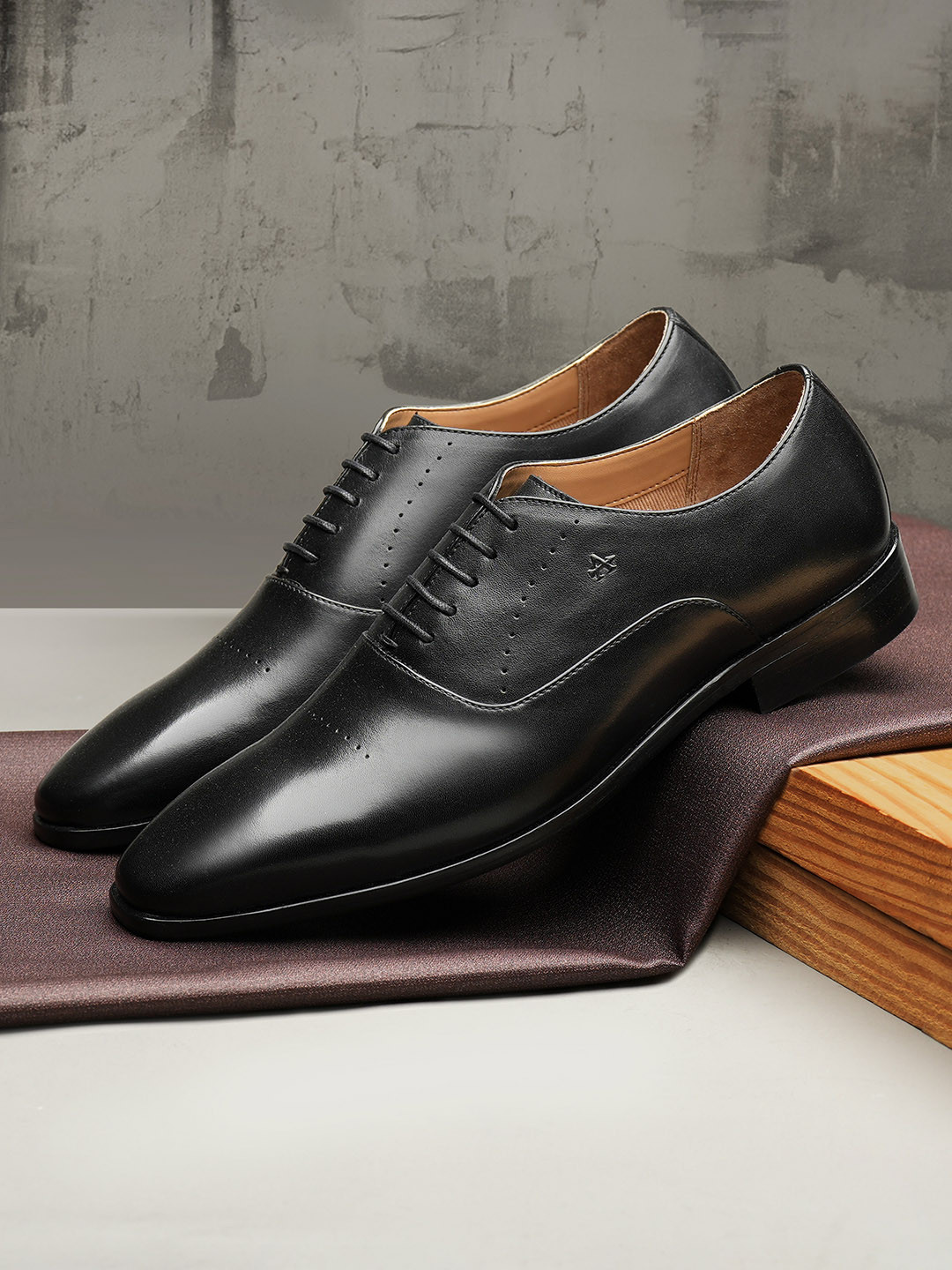 Buy Arrow Men Leather Formal Oxford Shoes - Formal Shoes for Men ...