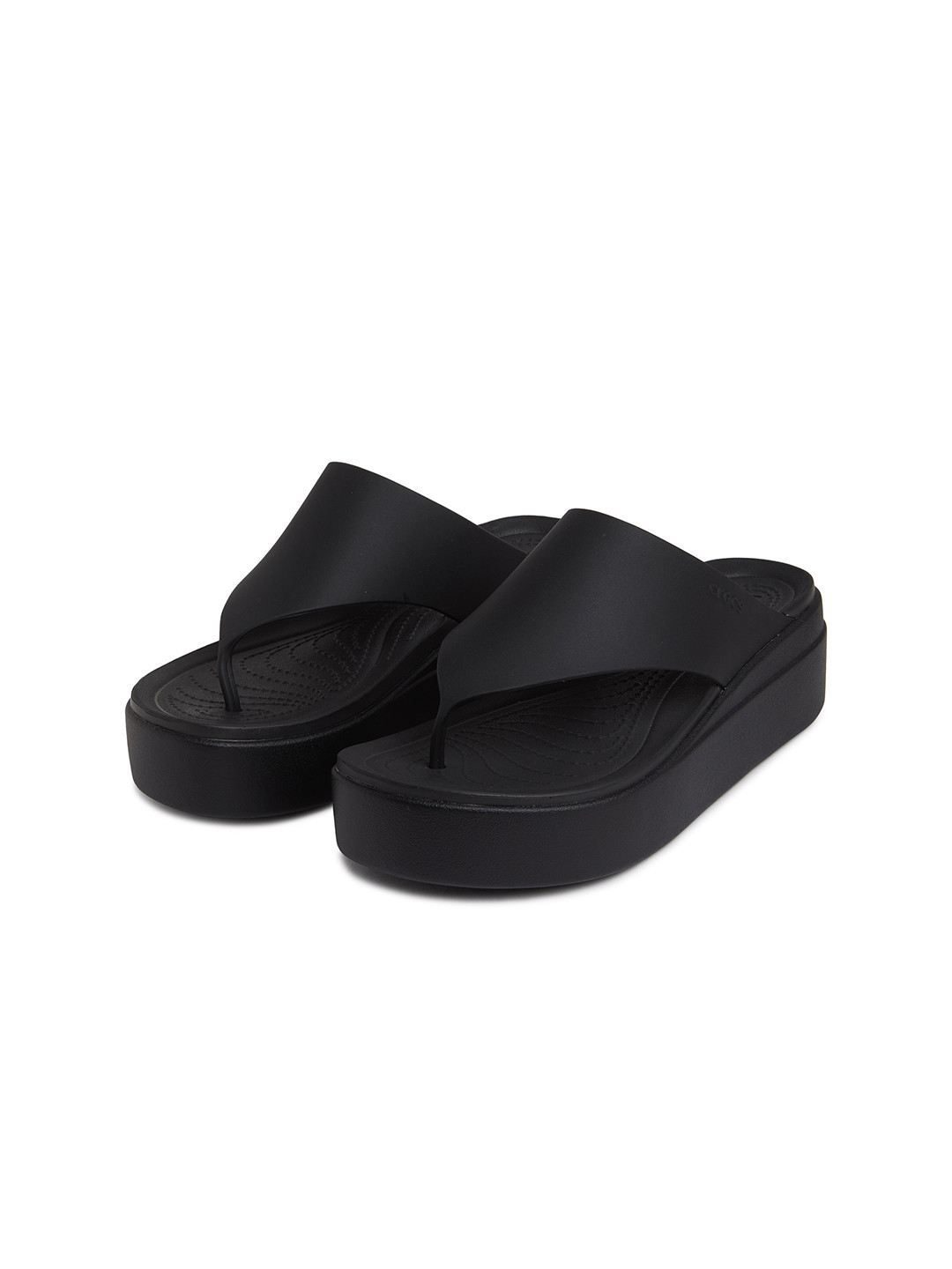 Buy Crocs Brooklyn Open Toe Flats - Flip Flops for Women 25117044 | Myntra