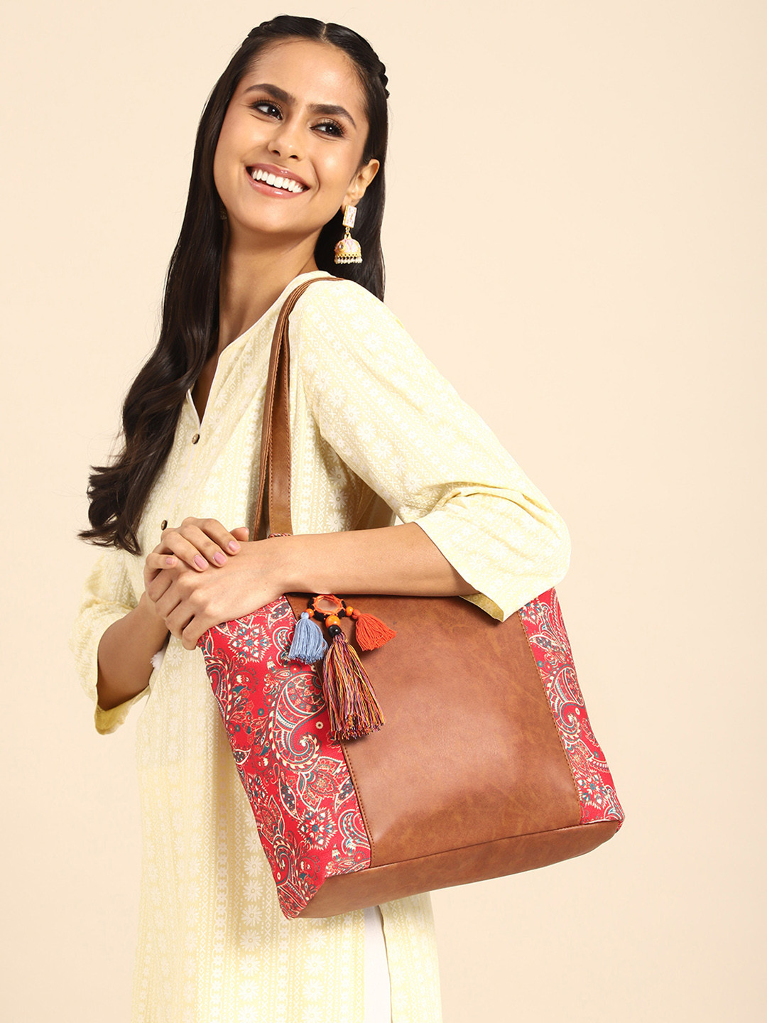 Buy Anouk Ethnic Motifs Printed Oversized Shopper Tote Bag With ...