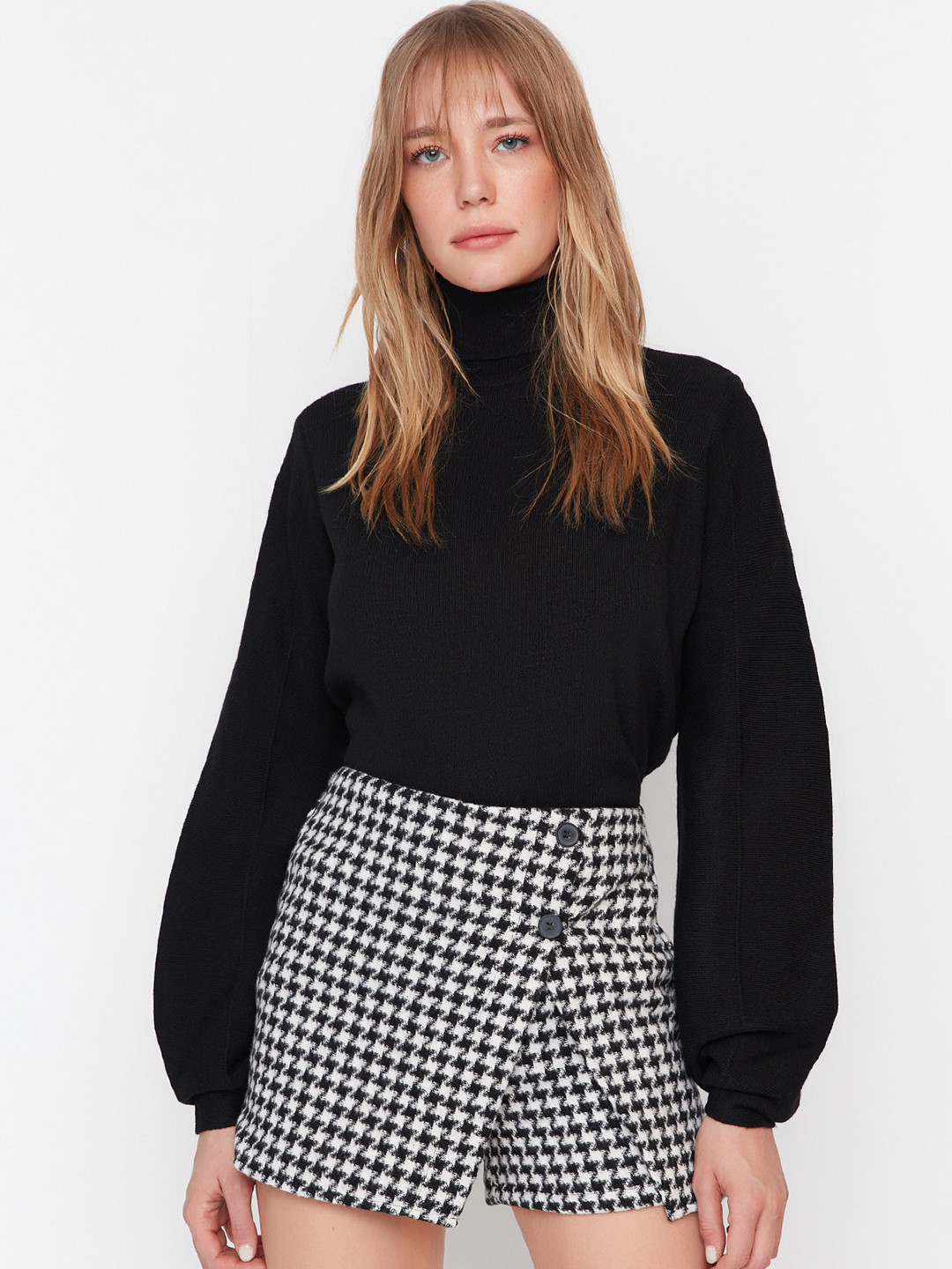 Buy Trendyol Checked Casual Mini Skorts - Shorts for Women 25133310 ...