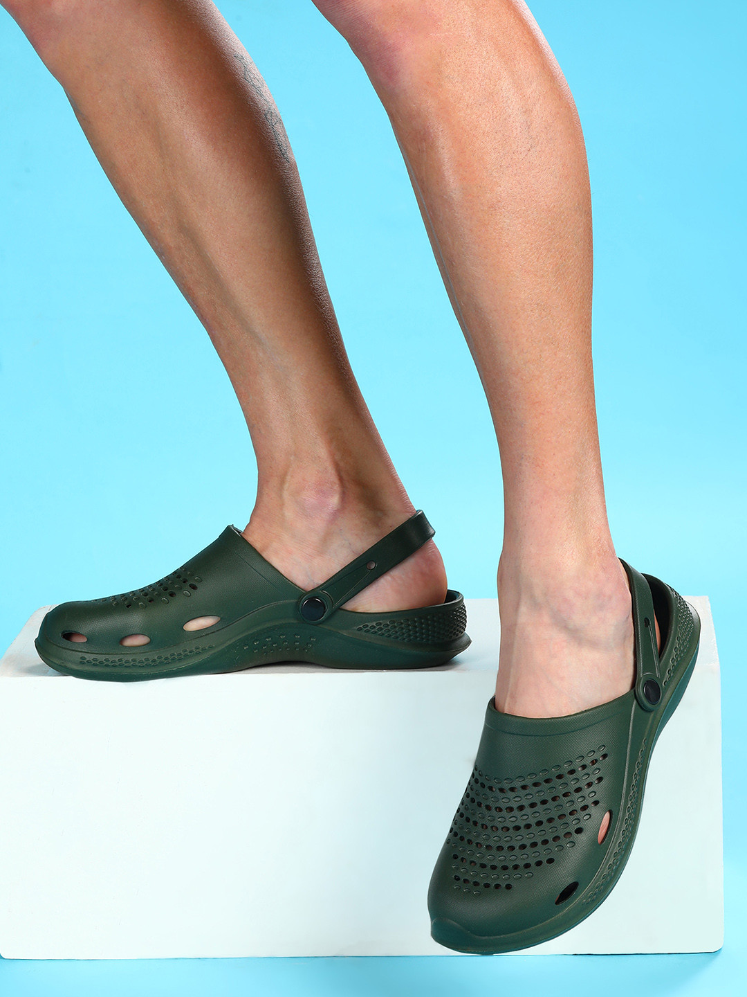 Buy Paragon Men Anti Skid Rubber Clogs - Flip Flops for Men 25142892 ...