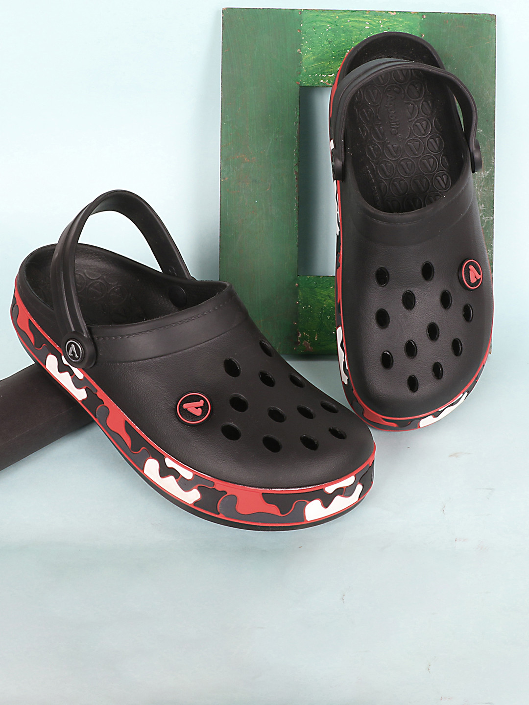 Buy Aqualite Men Printed Detail Clogs - Sandals for Men 25150872 | Myntra