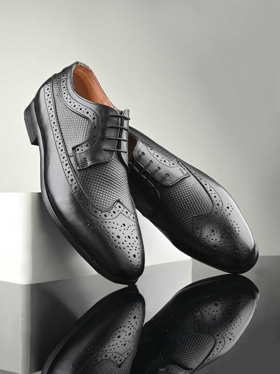 Buy CLOG LONDON Men Perforated Leather Formal Brogues - Formal Shoes ...