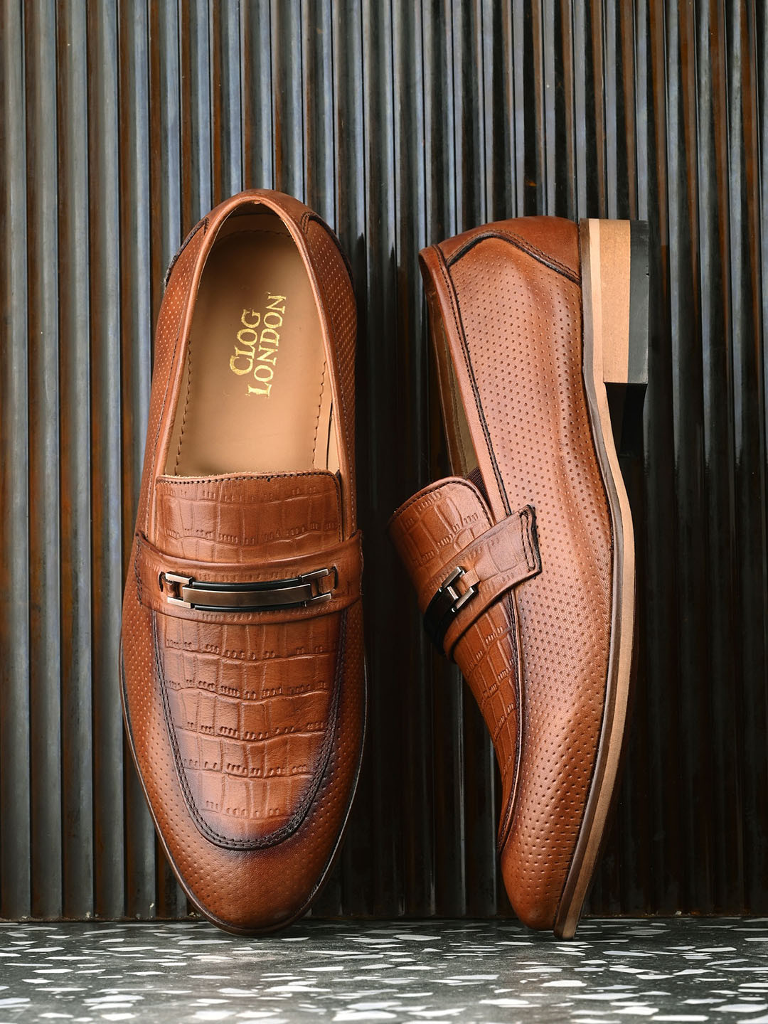 Buy CLOG LONDON Men Textured Leather Formal Loafers - Formal Shoes for ...