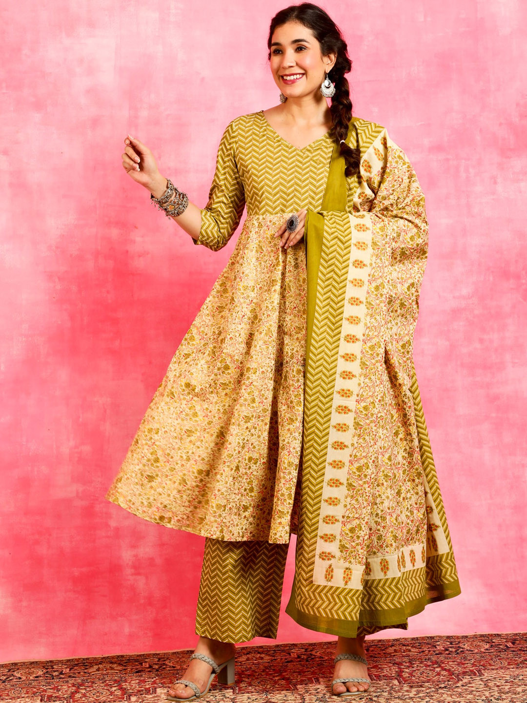 Buy Anouk Women Green Floral Printed Regular Pure Cotton Kurta With Palazzos & With Dupatta ...