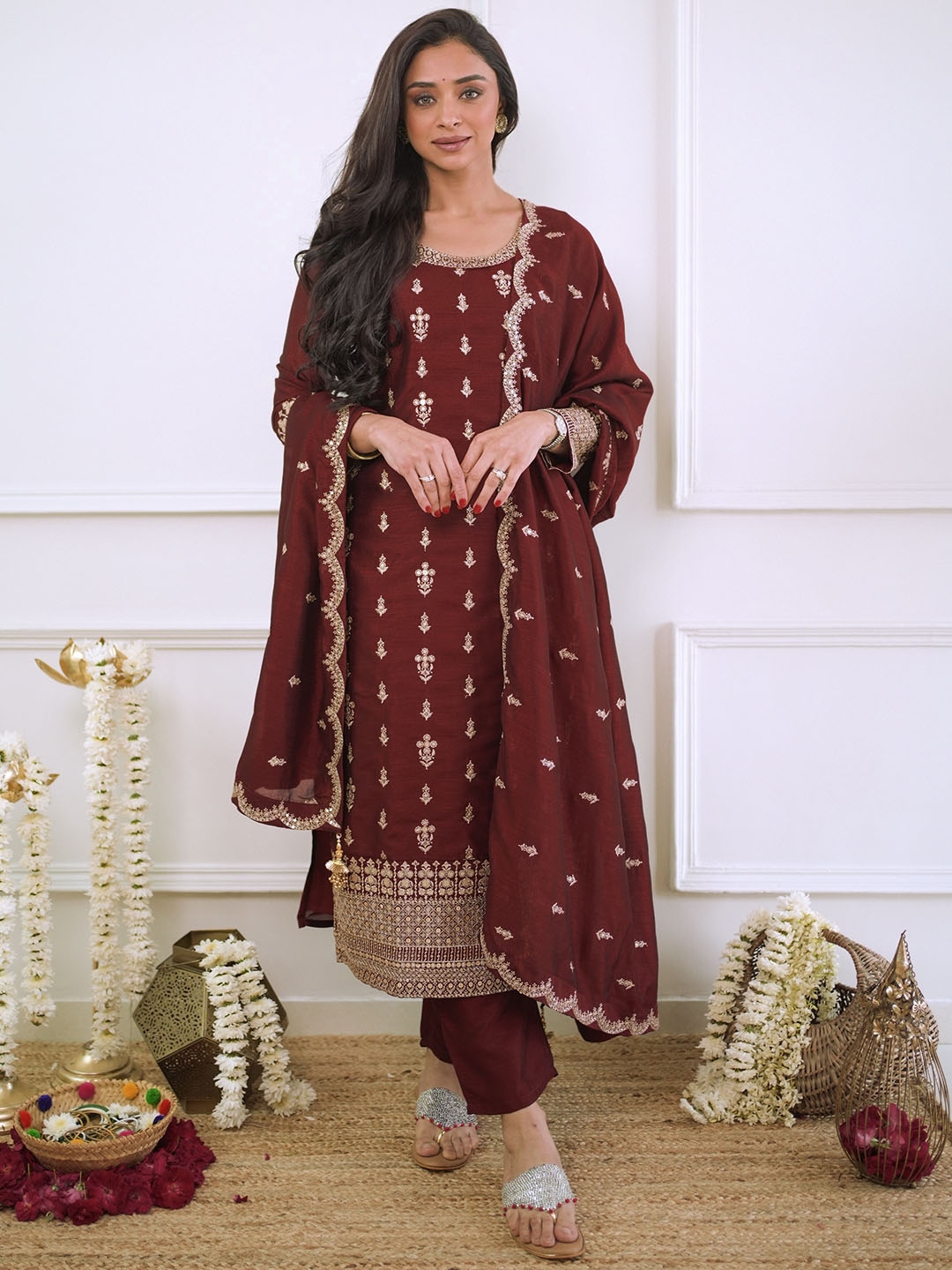 Buy Libas Ethnic Motifs Embroidered Regular Sequinned Kurta With