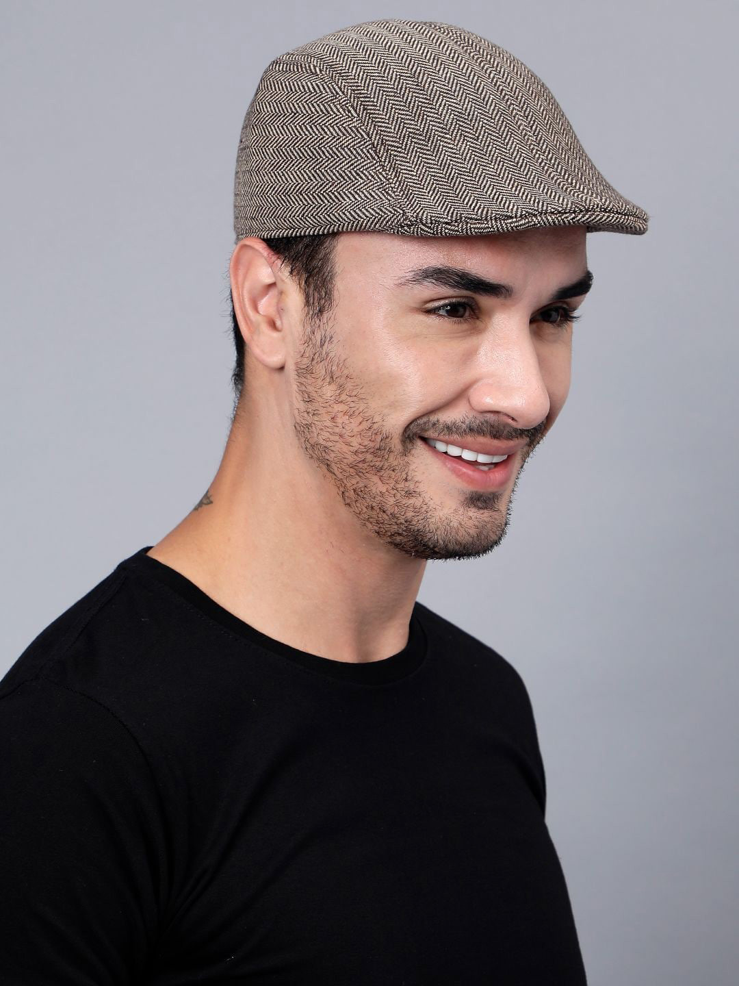 Buy ELLIS Men Self Design Ascot Cap - Caps for Men 25320958 | Myntra