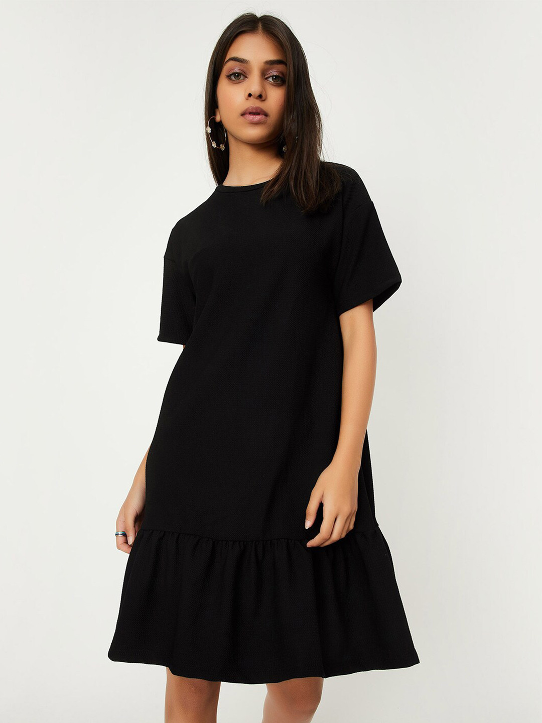 Buy Max Girls Self Design Drop Shoulder Sleeves Cotton Drop Waist Dress ...