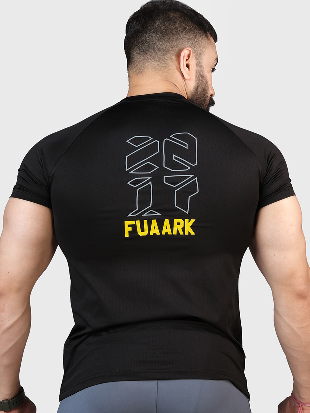 Buy FUAARK Typography Printed Raglan Sleeves Anti Odour Slim Fit ...