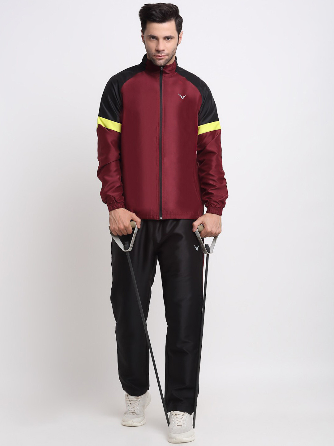 Buy Invincible Men Classic Tracksuit - Tracksuits for Men 25382074 | Myntra
