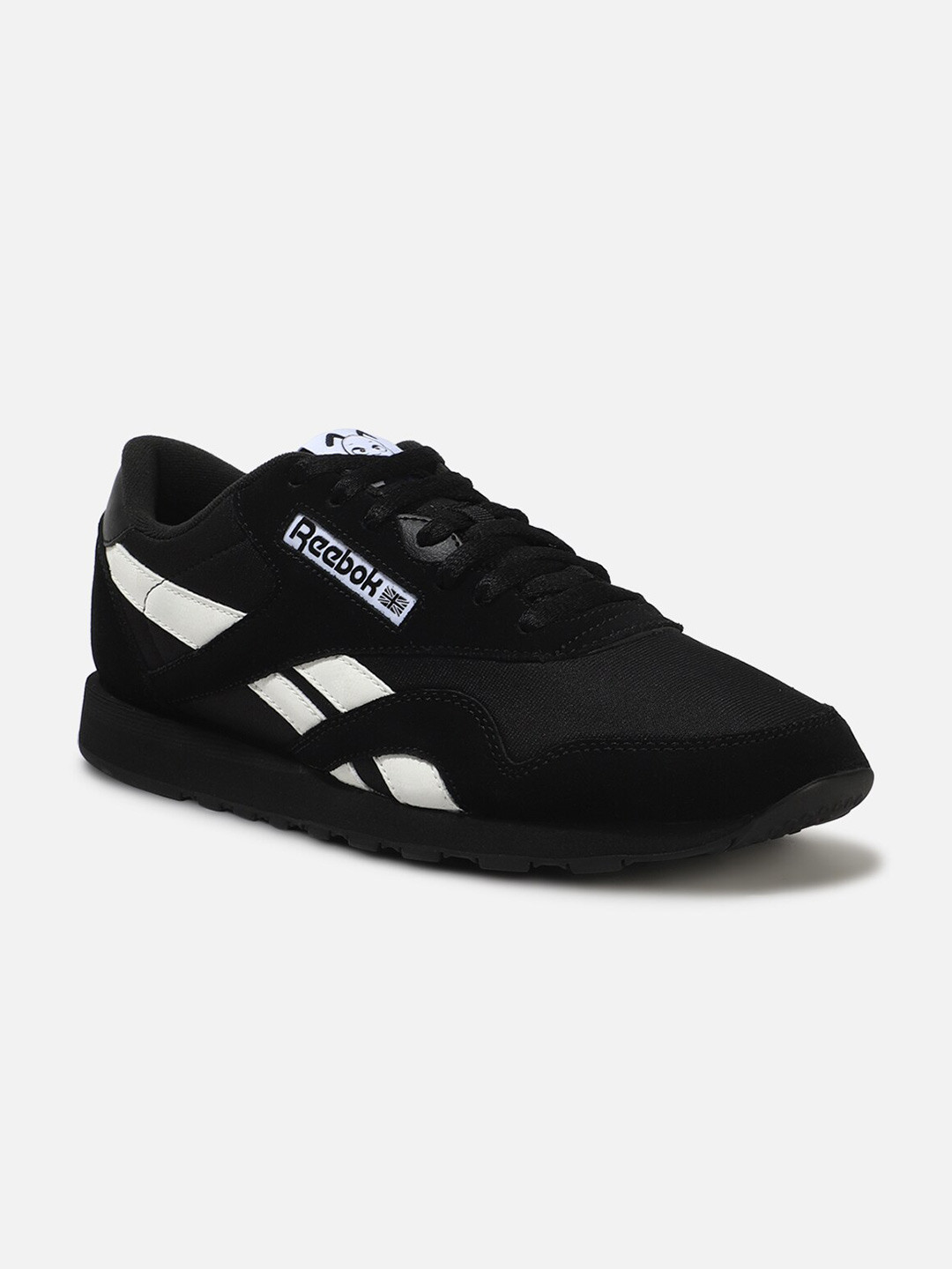 Buy Reebok Classic Men CLASSIC NYLON Running Shoes - Sports Shoes for ...