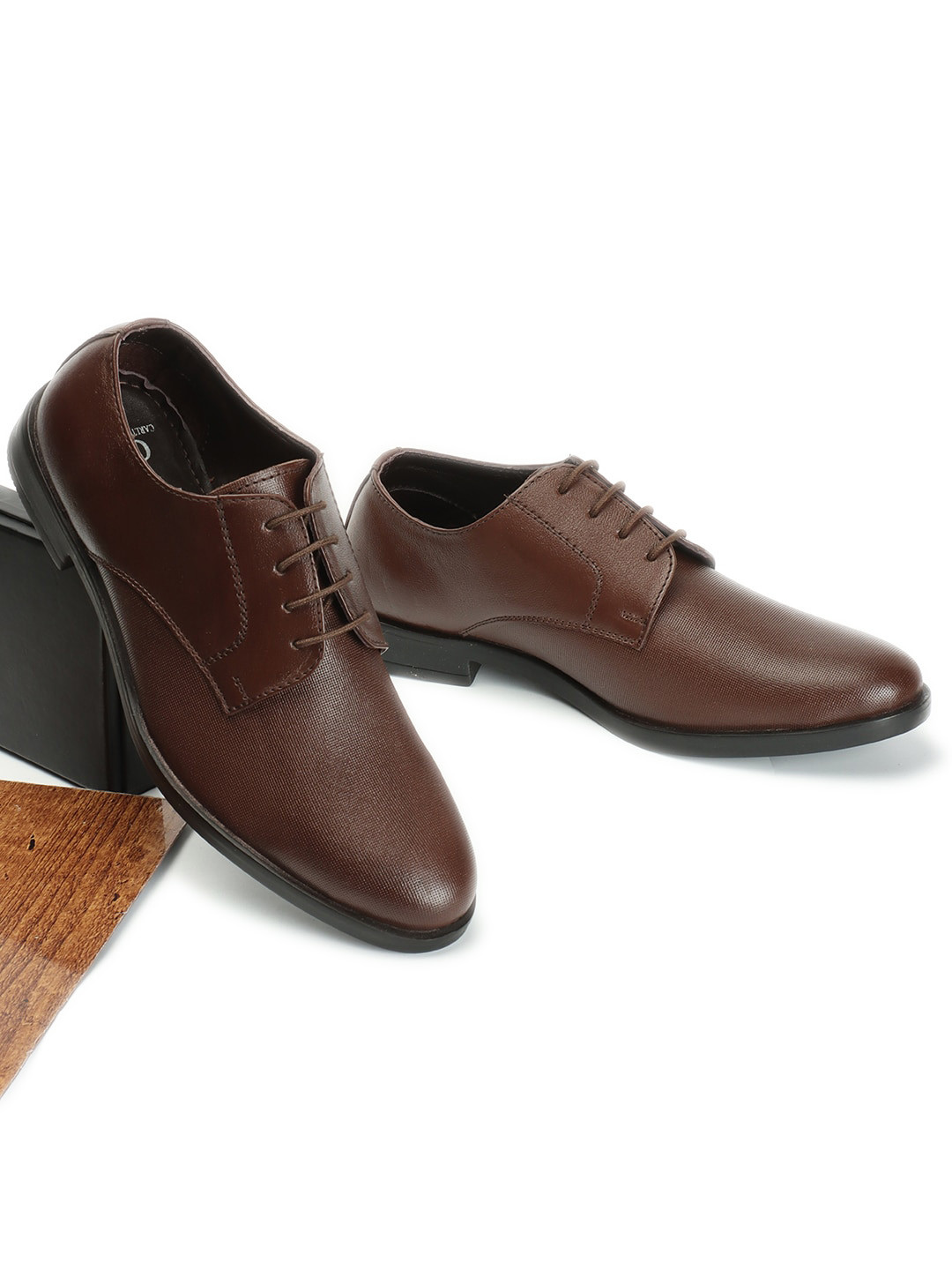 Buy Carlton London Men Textured Leather Formal Derbys - Formal Shoes ...