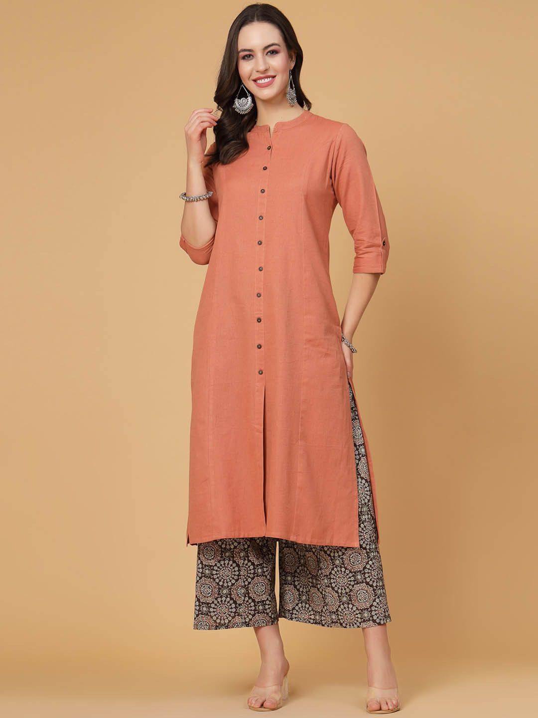 Buy Pistaa Mandarin Collar Panelled Straight Kurta With Palazzos ...