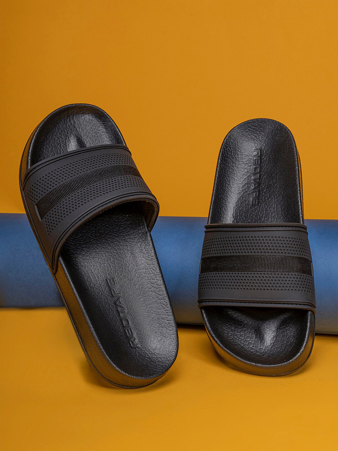 Buy Red Tape Men Textured Rubber Sliders - Flip Flops for Men 25413898 ...