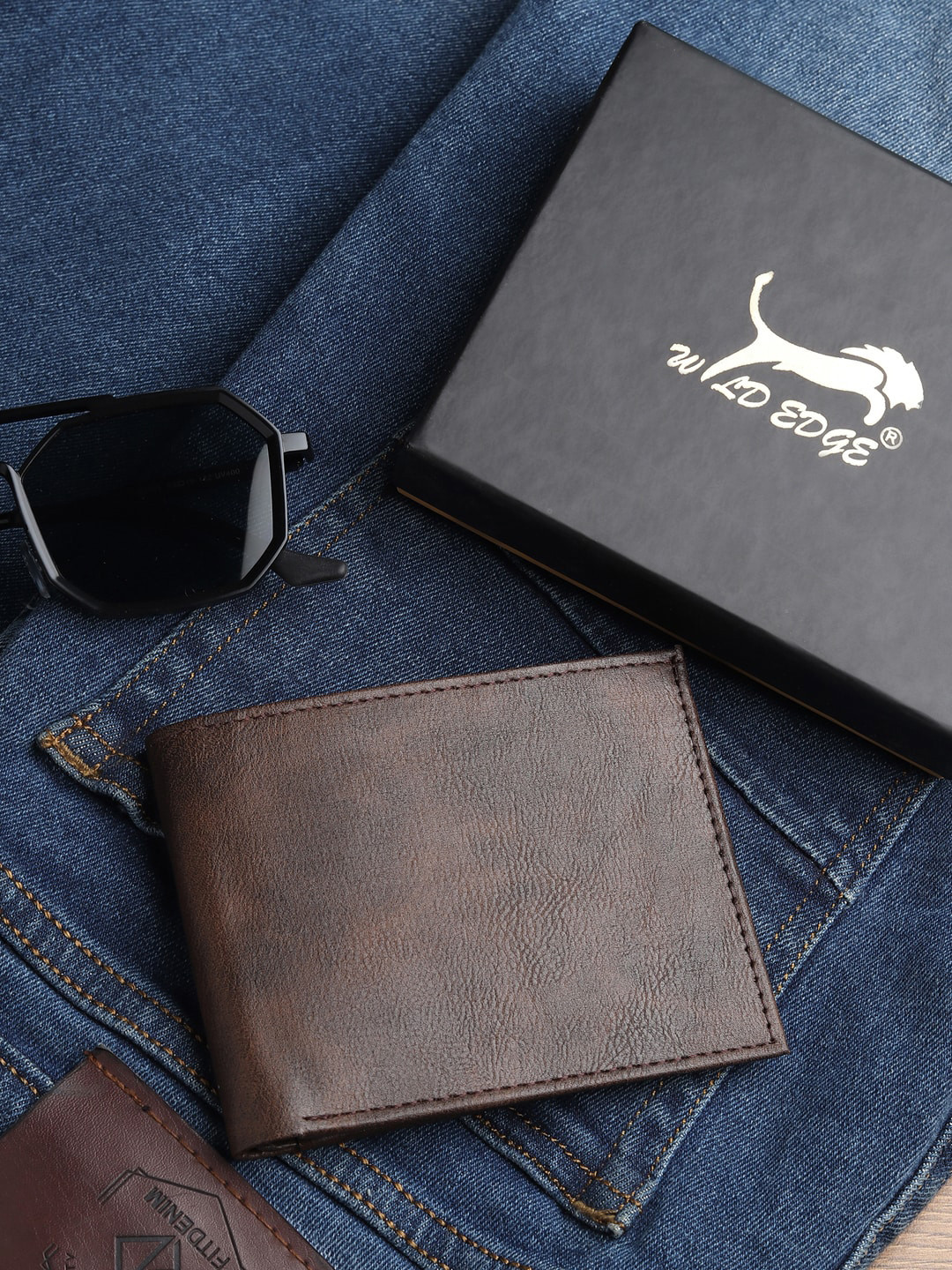 Buy WILD EDGE Men Two Fold Wallet - Wallets for Men 25465446 | Myntra
