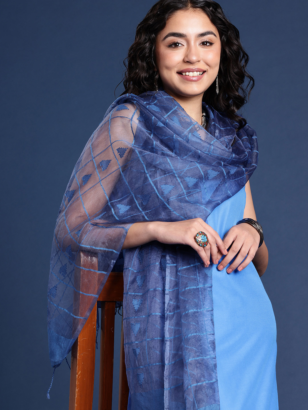 Buy Taavi Woven Design Dupatta - Dupatta for Women 25467596 | Myntra