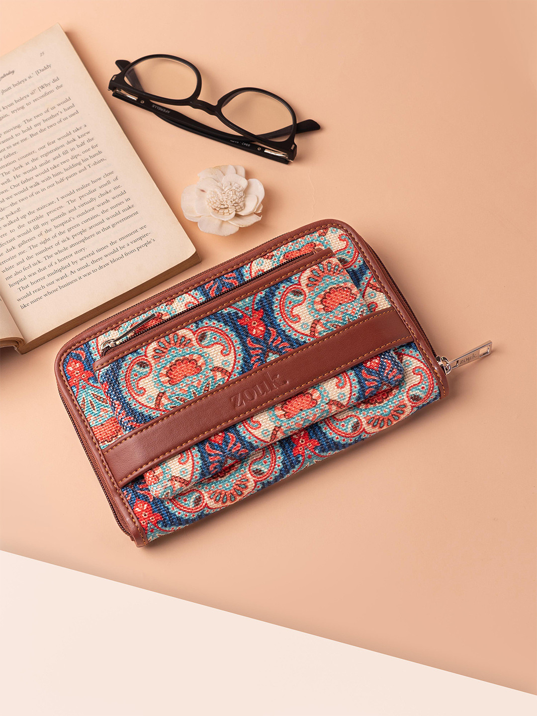 Buy ZOUK Women Kovil Classic Ethnic Motifs Printed Fabric Zip Around ...