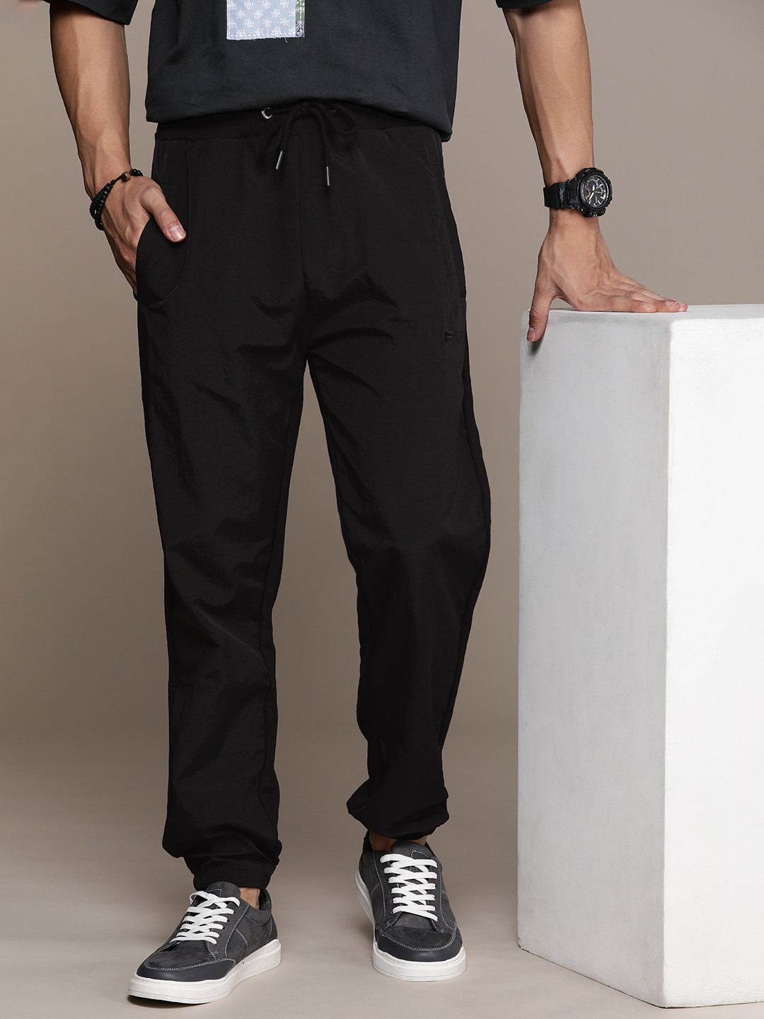 Buy Force IX Men Solid Relaxed Fit Pure Cotton Joggers - Track Pants ...