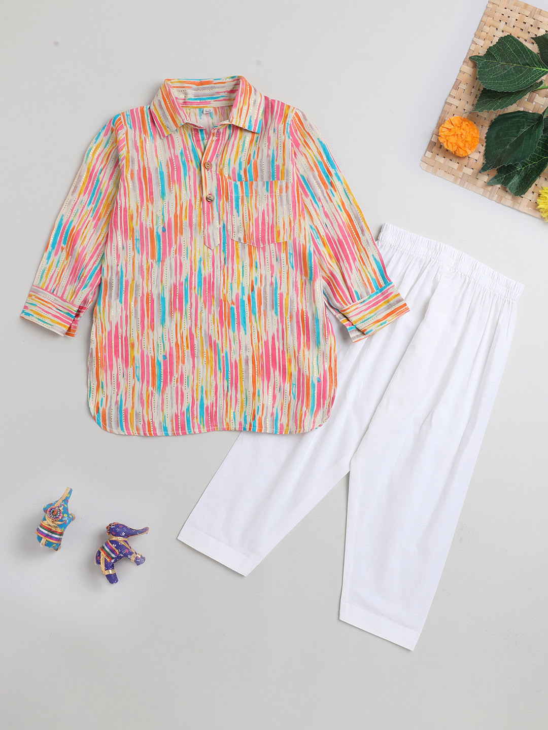 Buy The Magic Wand Boys Abstract Printed Mandarin Collar Regular Kurta ...