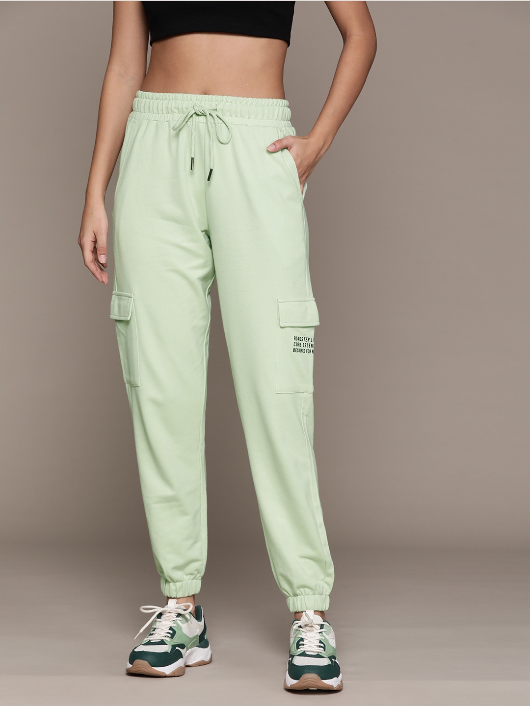 Buy Roadster Solid Joggers - Track Pants for Women 25608394 | Myntra