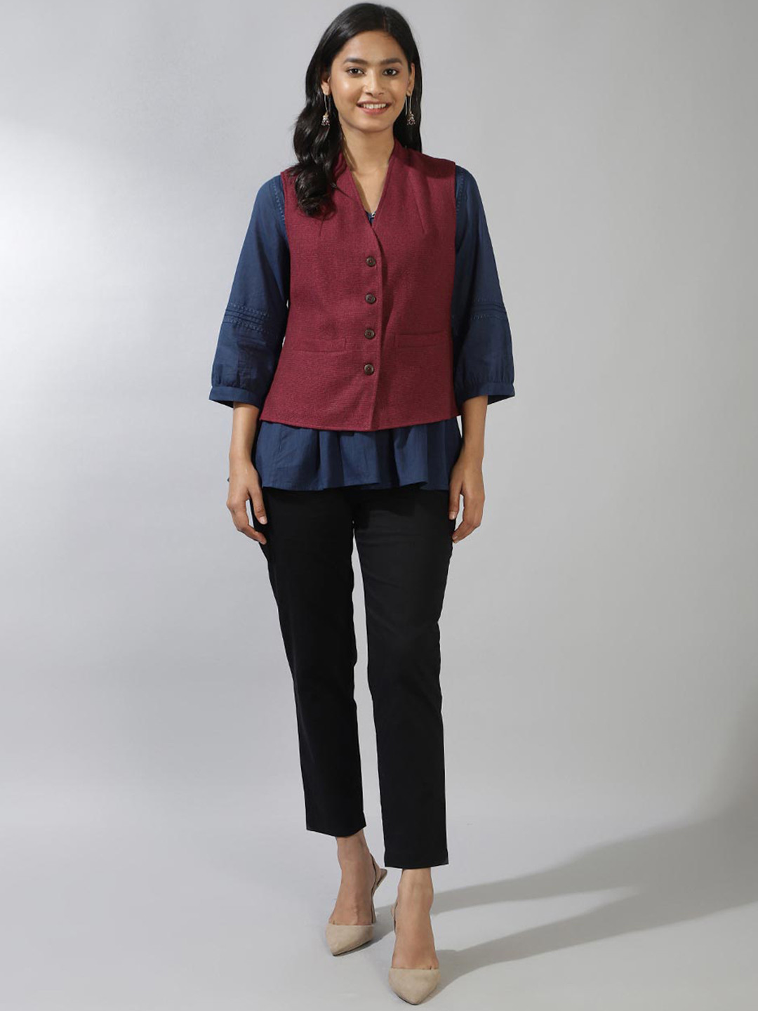 Buy Fabindia Mandarin Collar Sleeveless Pure Wool Nehru Jackets - Nehru ...