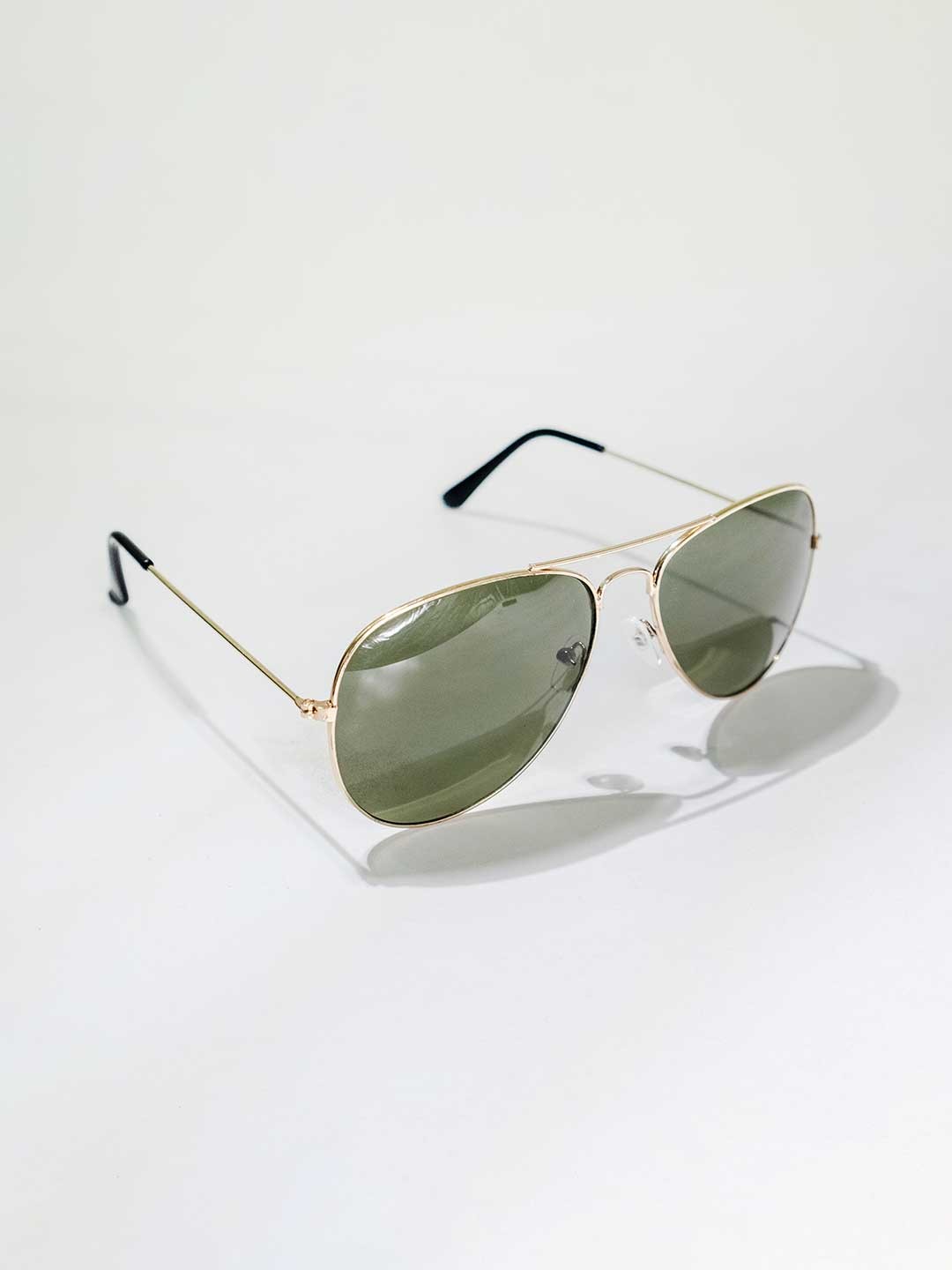 Buy Chokore Men Aviator Sunglasses With Uv Protected Lens Chksm 0802