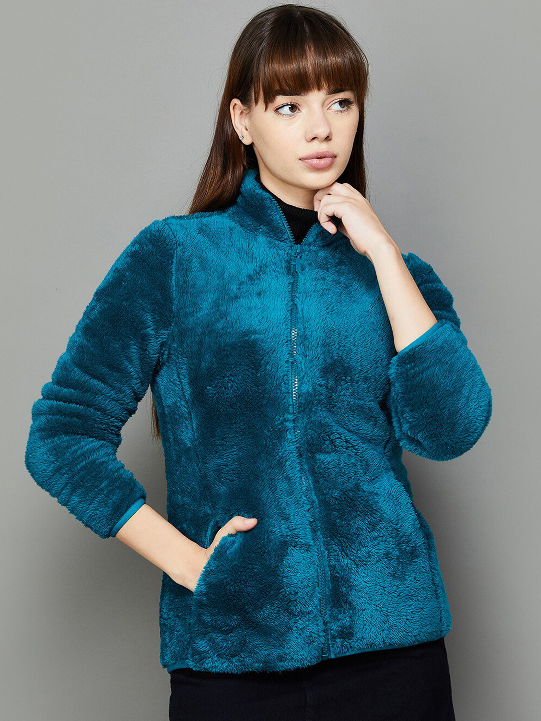 Buy Fame Forever By Lifestyle Long Sleeves Mock Collar Fur Tailored ...