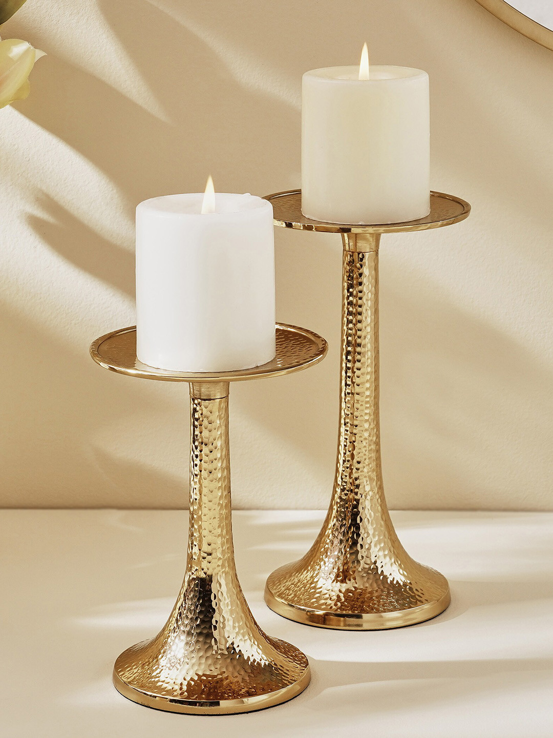 Buy Home Centre Splendid Gold Toned Rush Yellow Gisela Metal Hammered ...