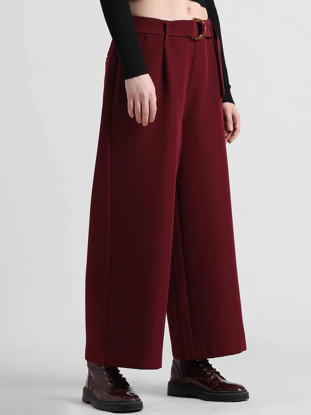 Buy ONLY Women Mid Rise Pleated Belted Pure Cotton Parallel Trousers ...