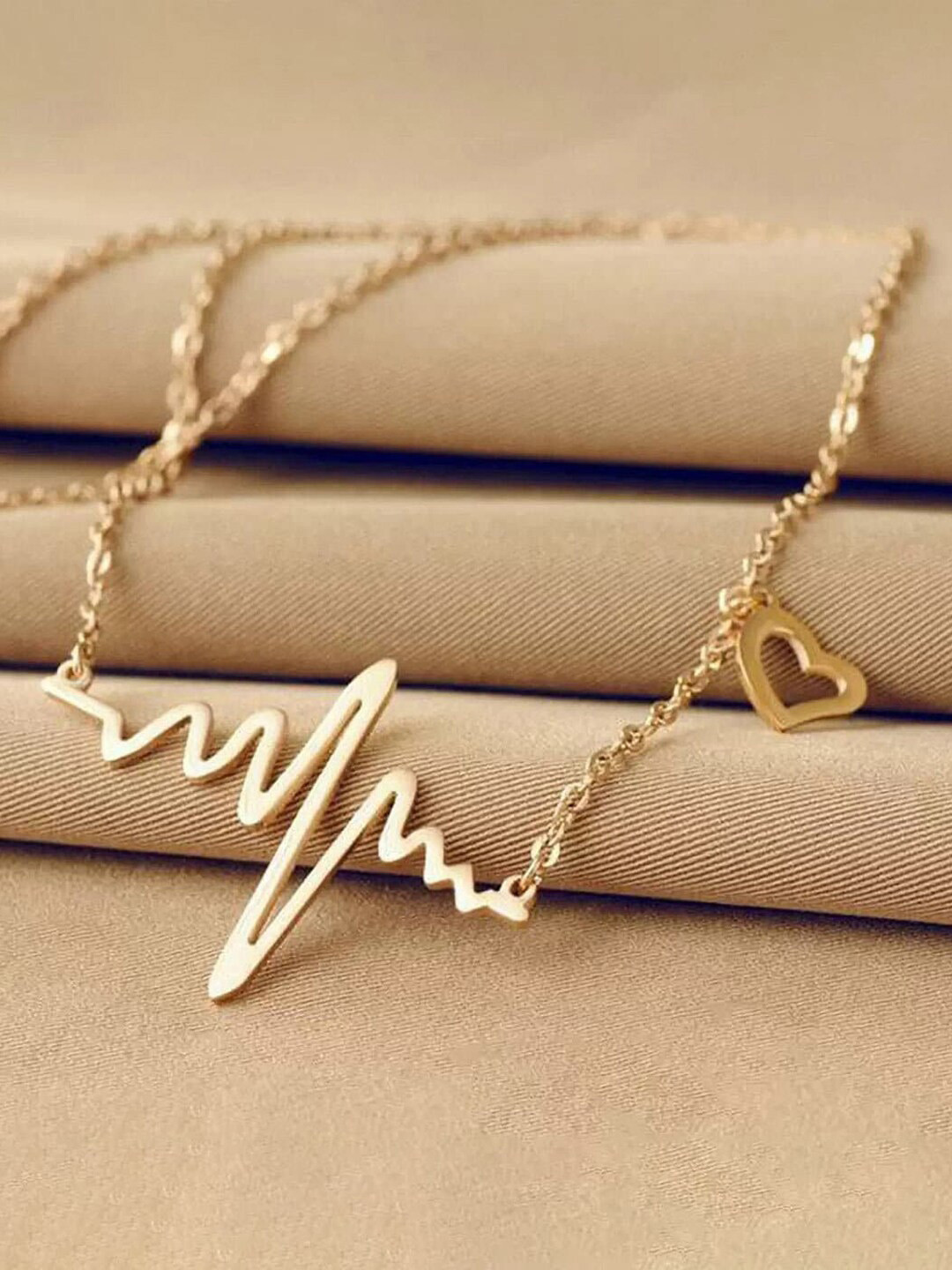 Buy FIMBUL Gold Plated Heartbeat Pendant Necklace - Necklace And Chains ...