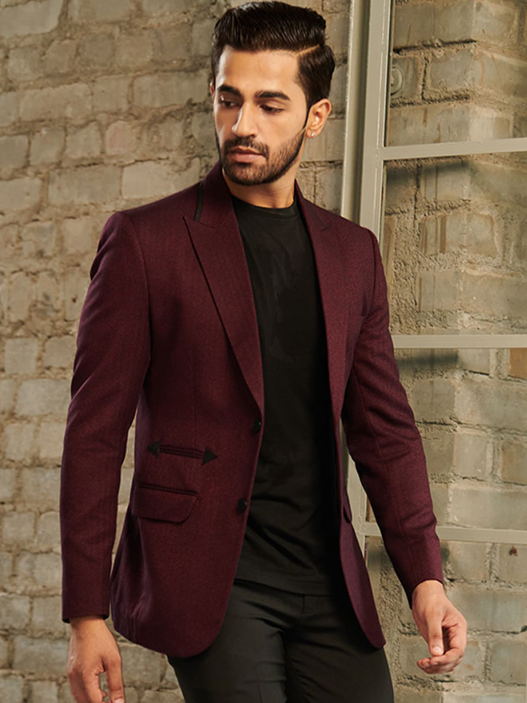Buy MR BUTTON Slim Fit Peaked Lapel Collar Single Breasted Casual ...