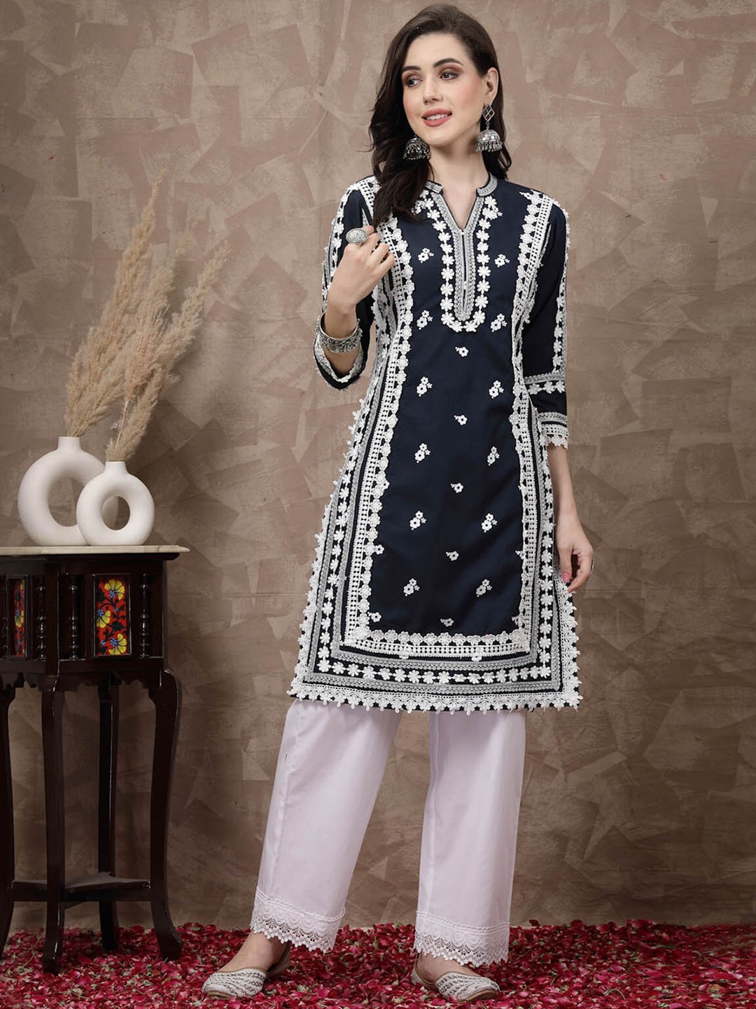 Buy Pluss Navy Blue And White Ethnic Motifs Embroidered Thread Work