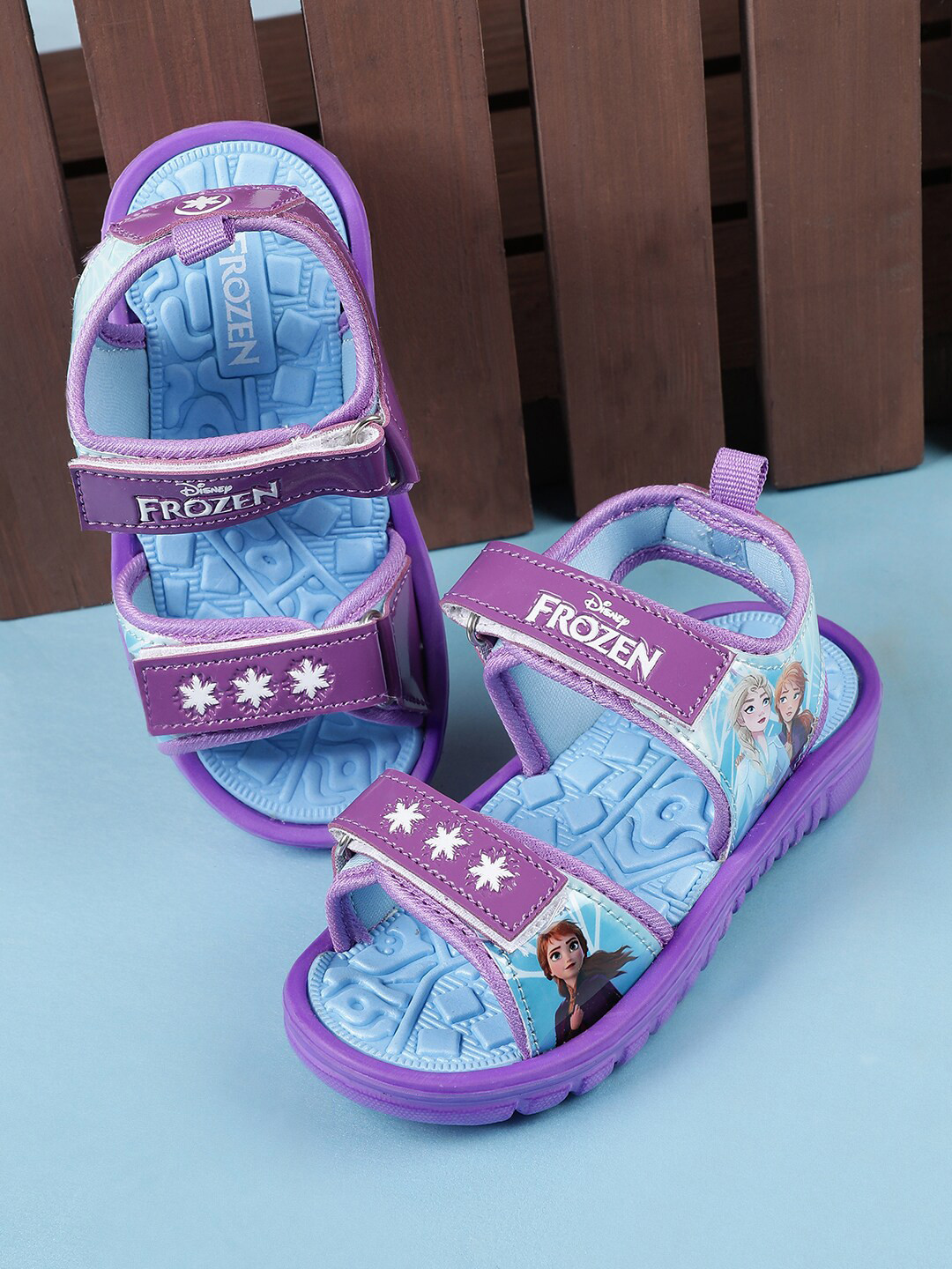 Buy Kids Ville Girls Frozen Digital Printed Sports Sandals - Sports ...