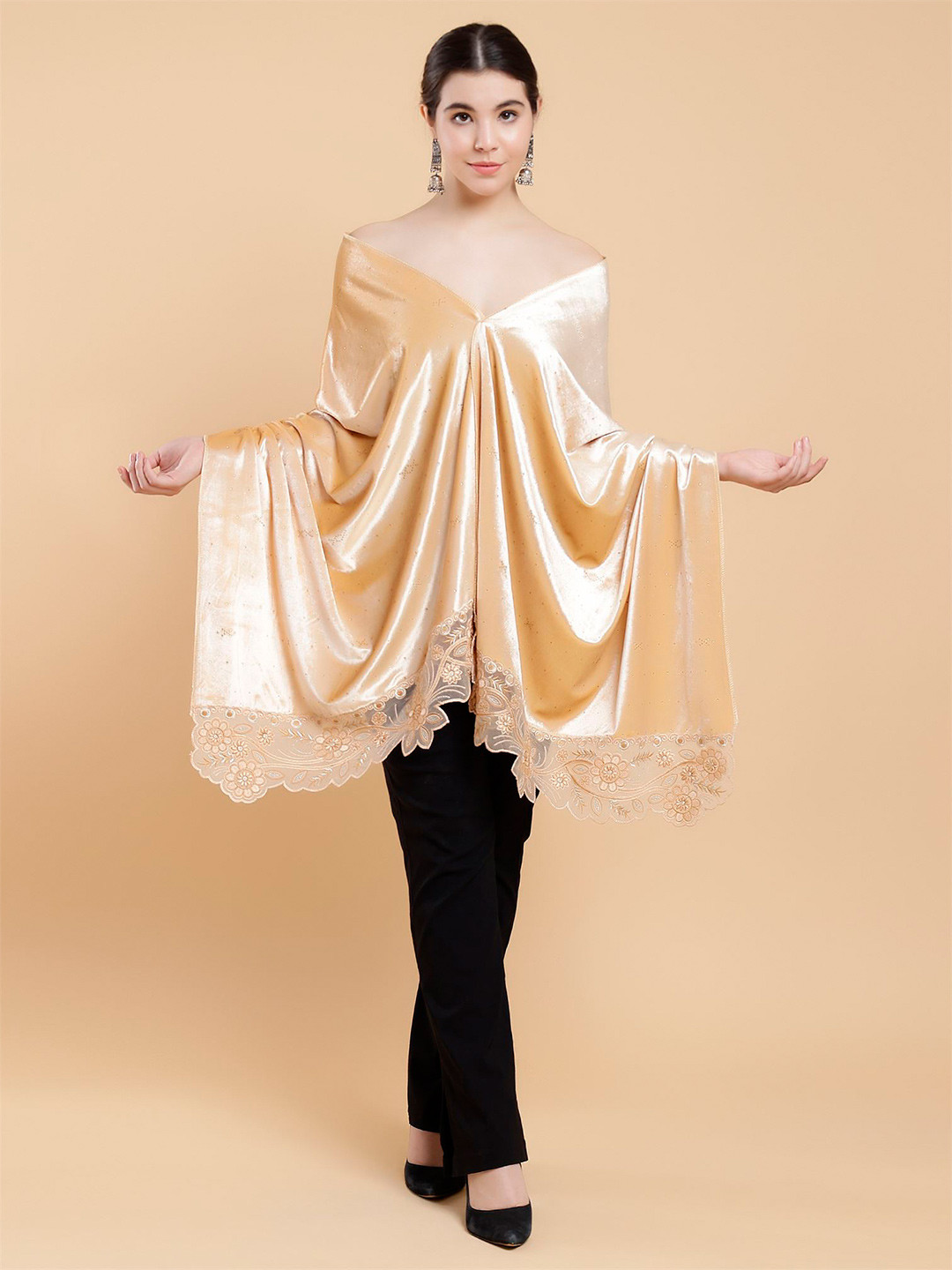 Buy Moda Chales Ethnic Motifs Embroidered Velvet Stole - Stoles for ...