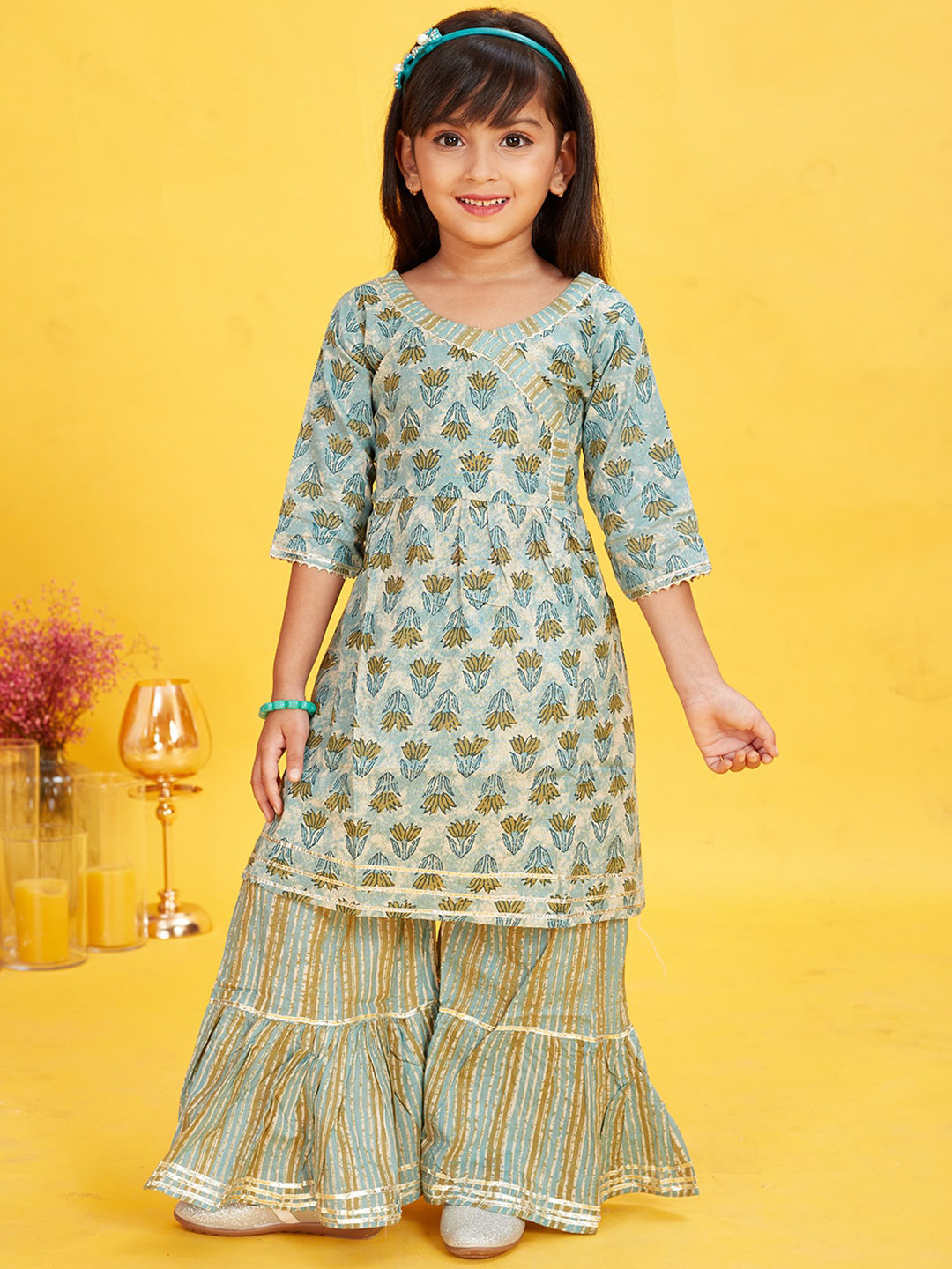 Buy Maaikid Girls Floral Printed Regular Gotta Patti Pure Cotton Kurta ...