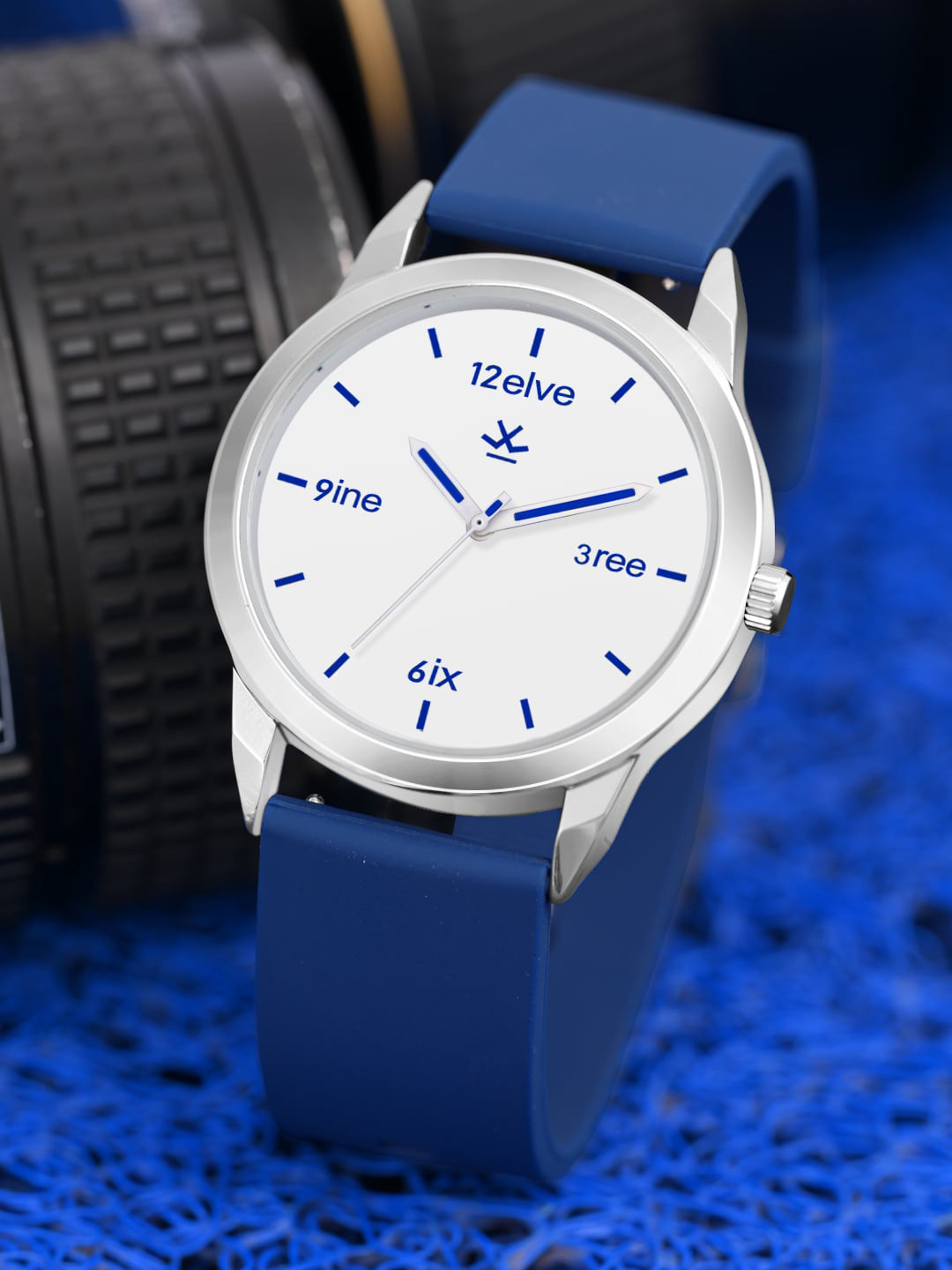 Buy WROGN Men Round Shape Water Resistant Analogue Watch HOBWRG0402 ...