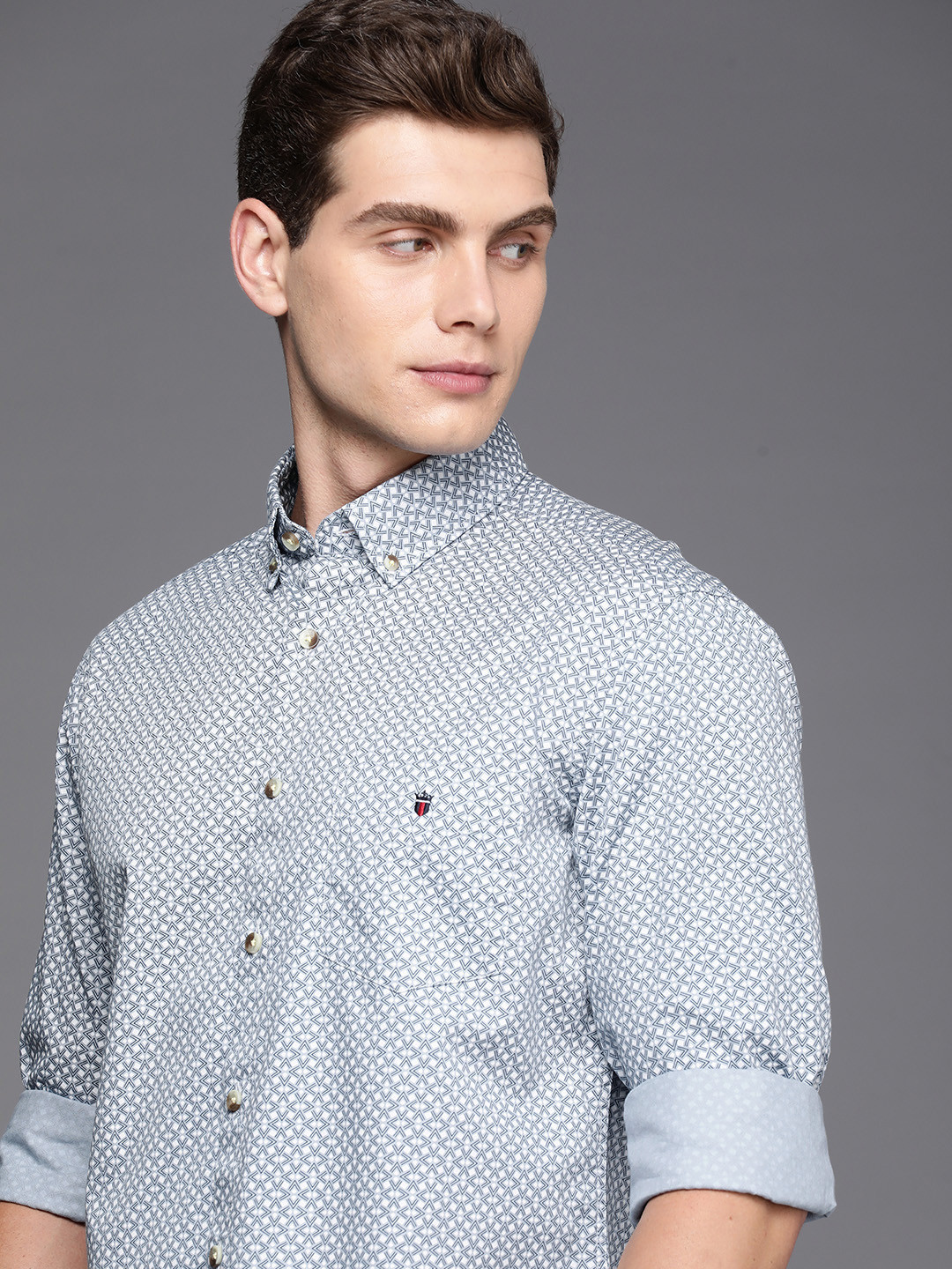 Buy Louis Philippe Sport Slim Fit Geometric Printed Pure Cotton Casual ...