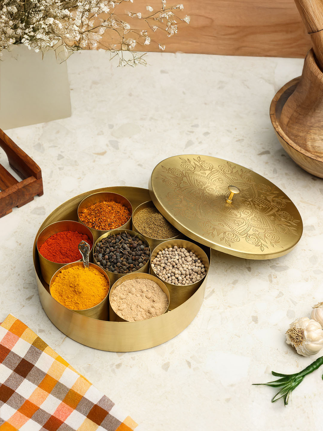 Buy Dudki Gold Toned Mandala Flower Design Brass Dishwasher Safe 7 ...