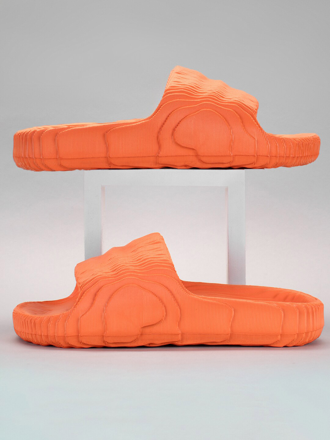 Buy Atom Men Textured Rubber Sliders - Flip Flops for Men 25859858 | Myntra