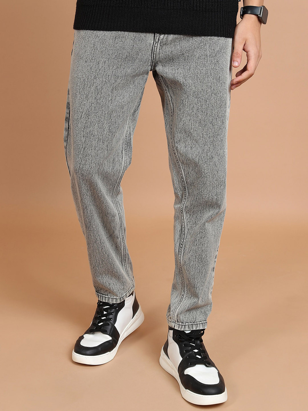 Buy HIGHLANDER Men Grey Tapered Fit Heavy Fade Mid Rise Cotton Jeans ...